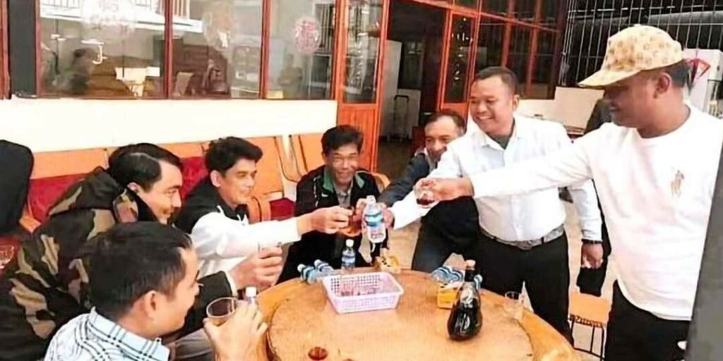 သေမည်စိုး၍ လက်နက်ချကာ တပ်တွင်းပြန်သည့် စစ်ကောင်စီတပ်အရာရှိများ သေဒဏ
